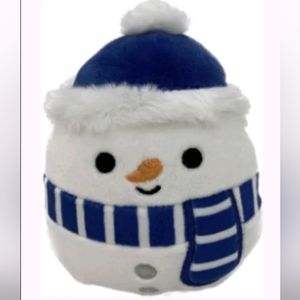 squishmellow | Toys | Squishmallow Mystery Capsule Christmas 223 Silver ...
